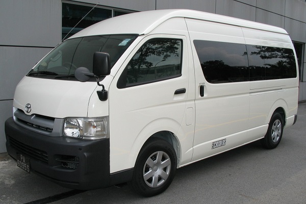 Kyoto Car Service - Toyota-Hiace-(6-9-Pax)